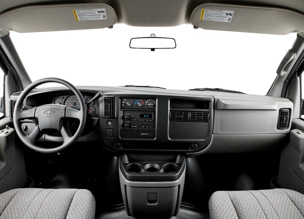 2027 Chevy Express Redesign, Interior, Configurations - New Chevrolet ...